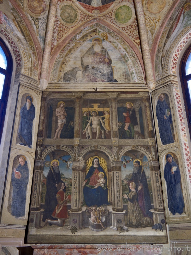 Rear wall of the Obiano Chapel in the Church of San Pietro in Gessate ...